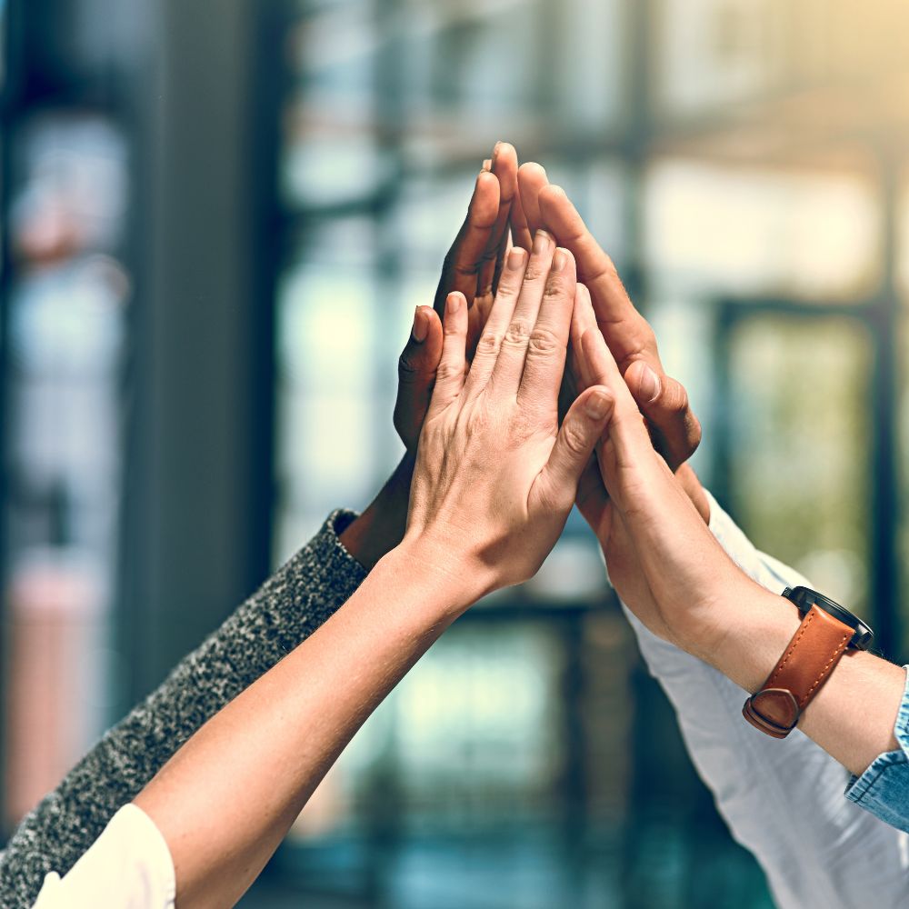 10 Ideas For Your Best Virtual Company All-Hands Meeting Yet! | Cooleaf